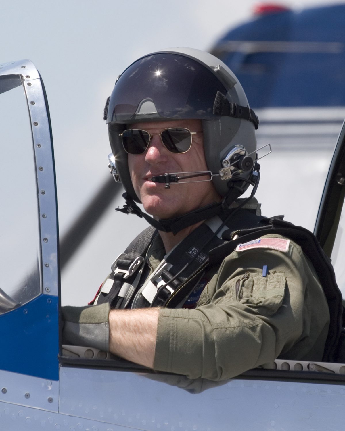 Stallion 51's Lee Lauderback returns to Oshkosh AirVenture 2021 ...