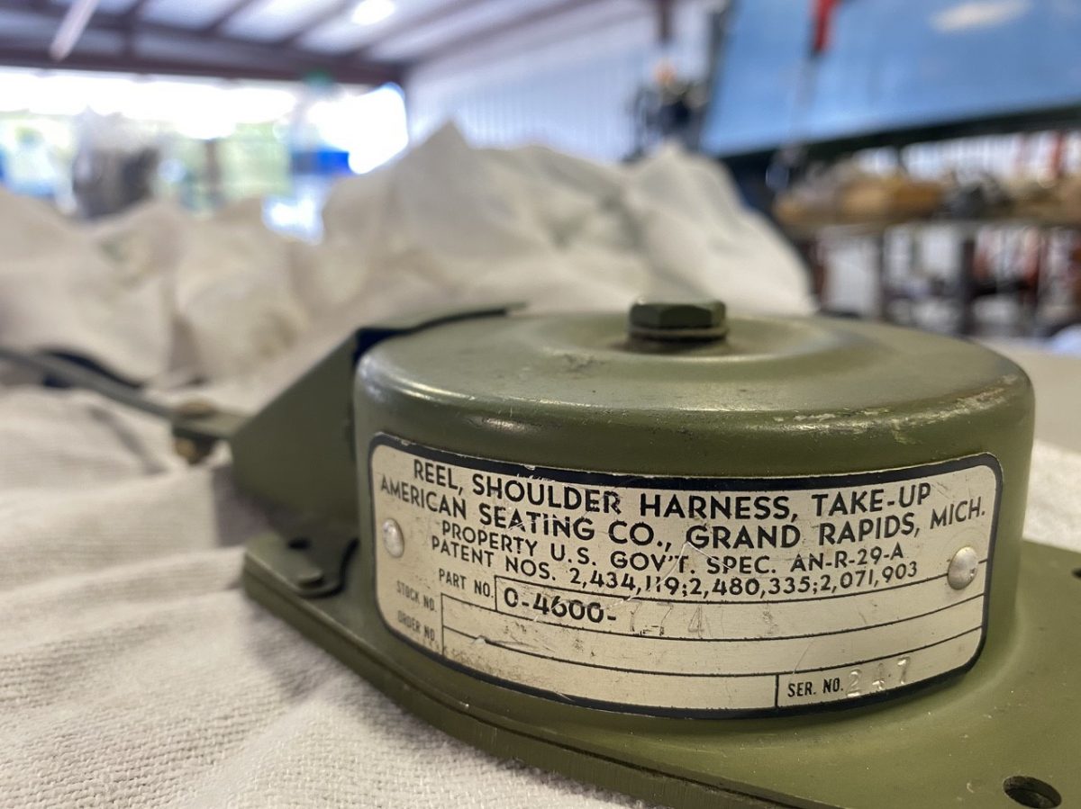 HAVE A SEAT! Lee Lauderback shares "insider Information" about the P-51 ...